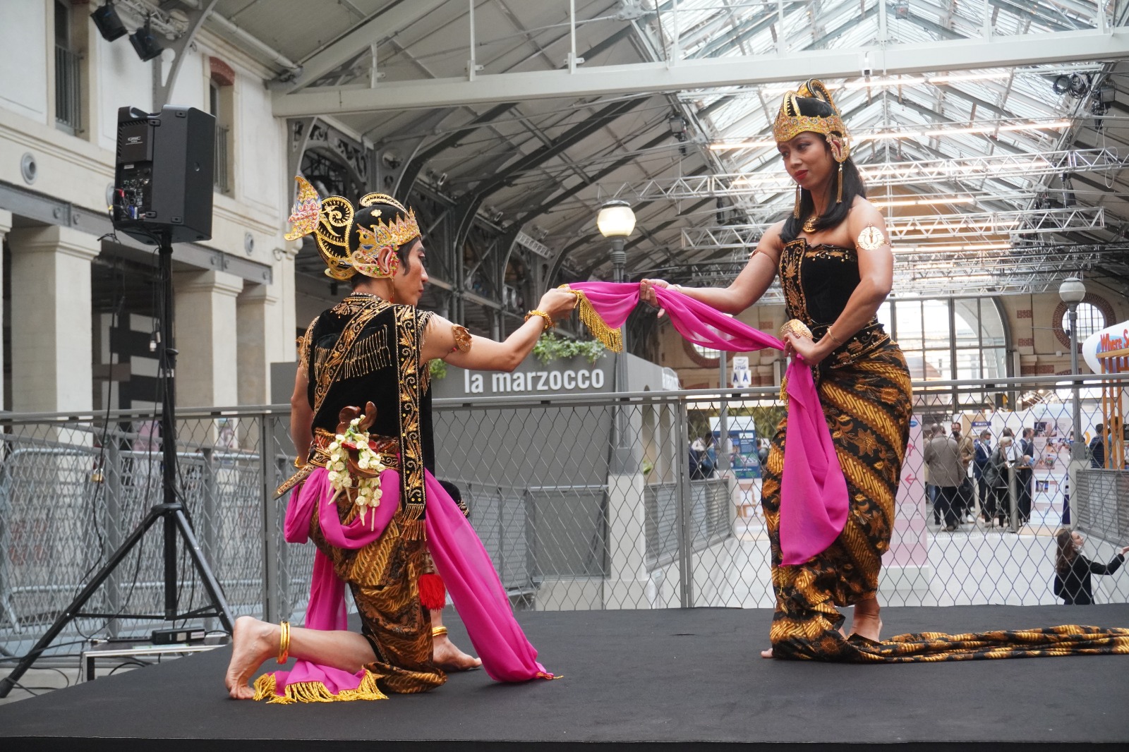 KBRI Paris Berkomitmen Promosikan Kekayaan Budaya Indonesia - Menara62