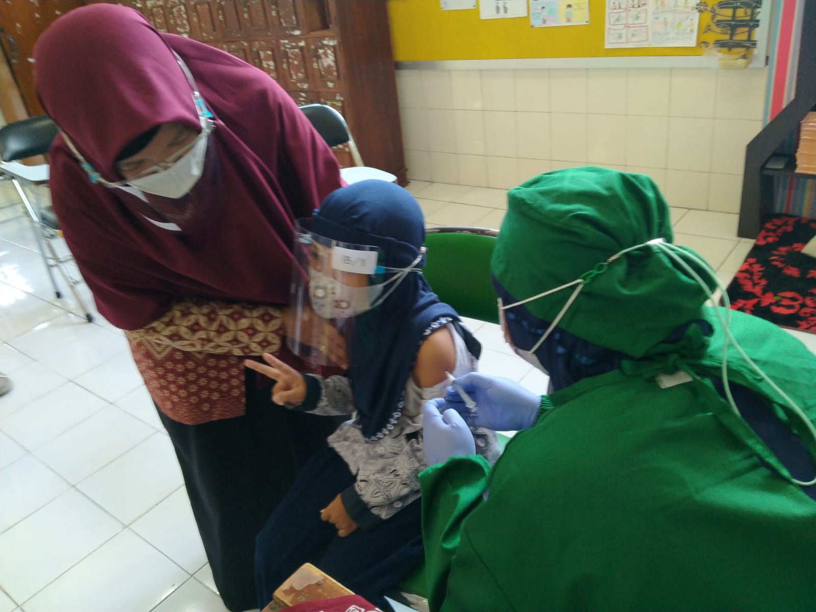 Siswa SD Muhammadiyah 1 Ketelan Ikuti Bulan Imunisasi Anak Sekolah ...