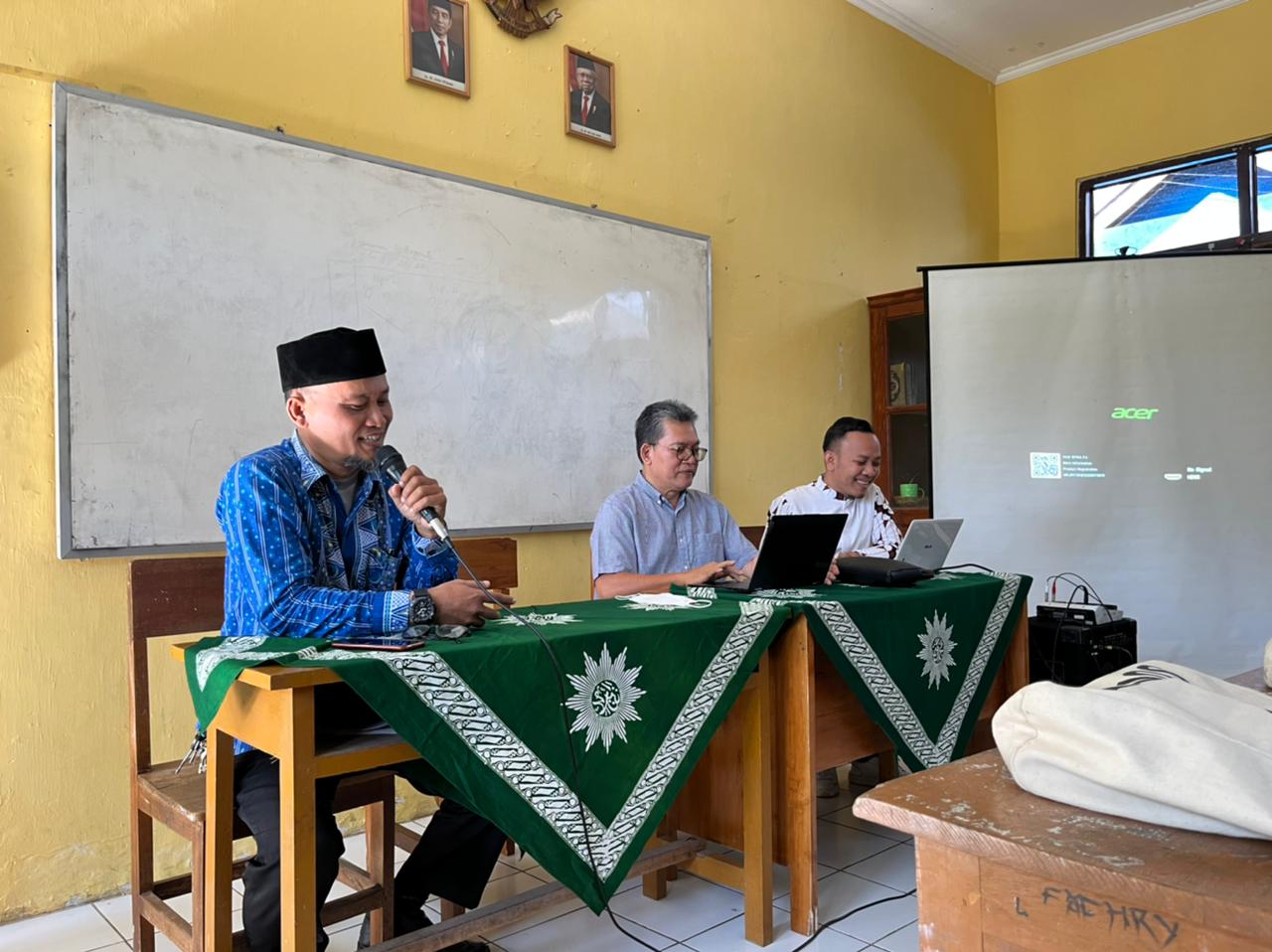 Safari ITBM Bali ! Membangun Semangat Wira Usaha Kepada Kaum Milenial. - Menara62