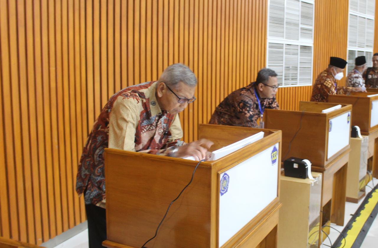 Marpuji Ali : Muhammadiyah Telah Memberikan Contoh Cara Demokrasi Yang ...