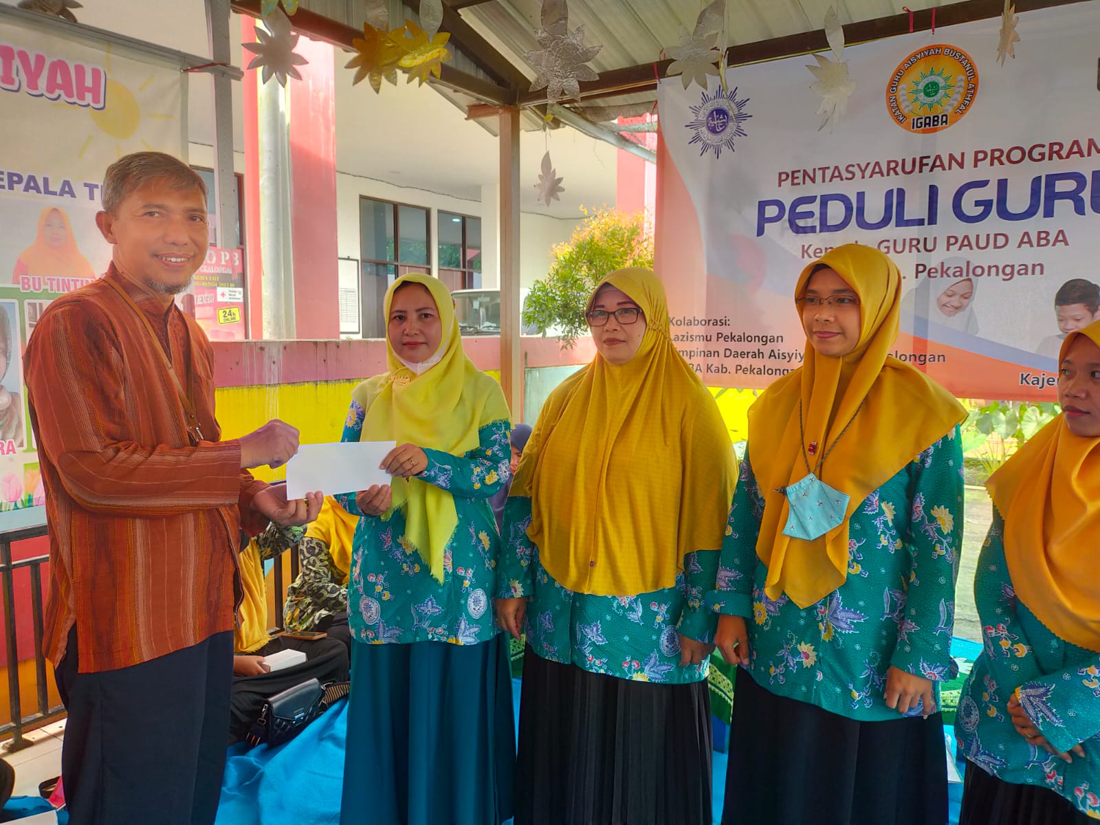 Kado Istimewa di Hari Ibu dari Lazismu Buat Guru PAUD ABA Se-Kabupaten ...