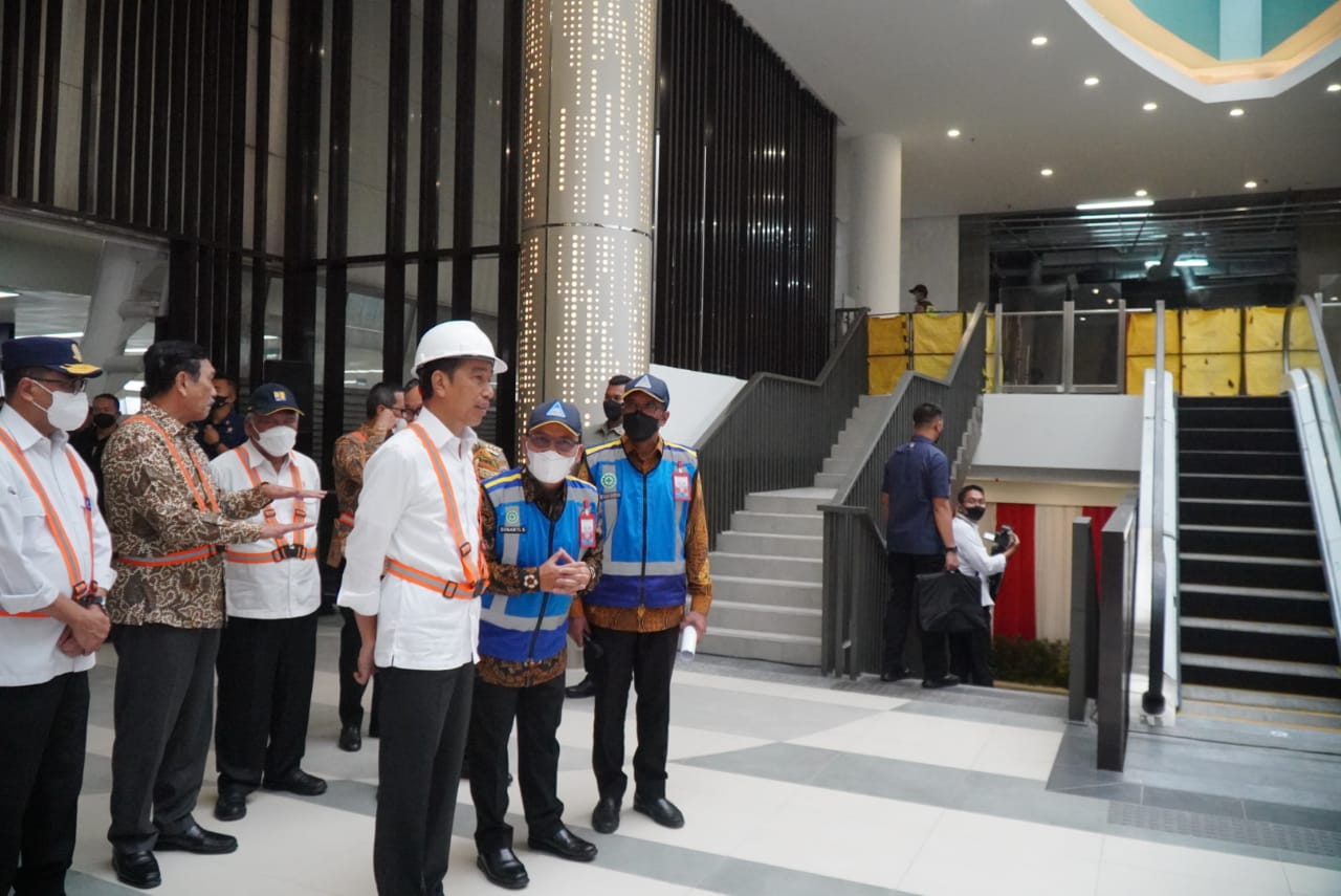 Presiden Joko Widodo Tinjau Progres Pembangunan Travoy Hub, Toll ...