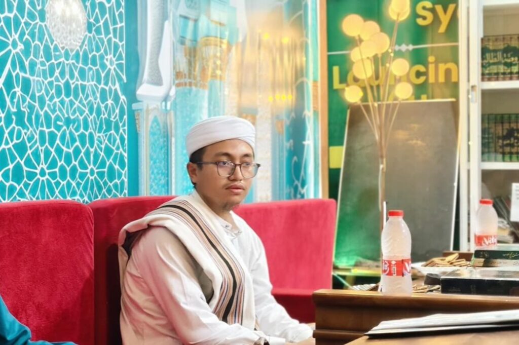 Mustain Nasoha, Ketua Fatwa MUI Surakarta: Siapa yang Berhak Mengangkat ...